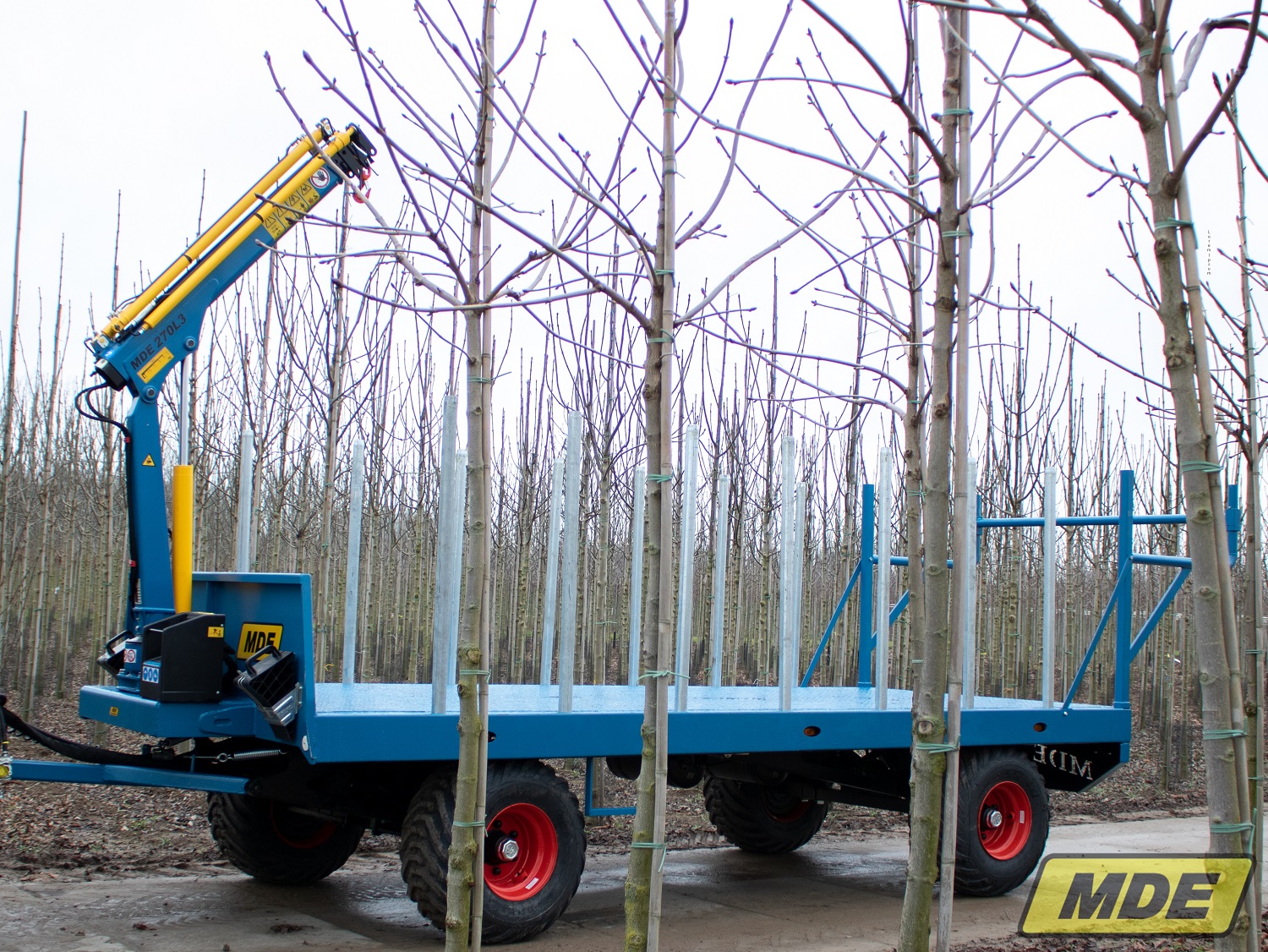 MDE Tree Transport Trailer BTW4x0 + Tree Loading Crane | MDE Machinebouw